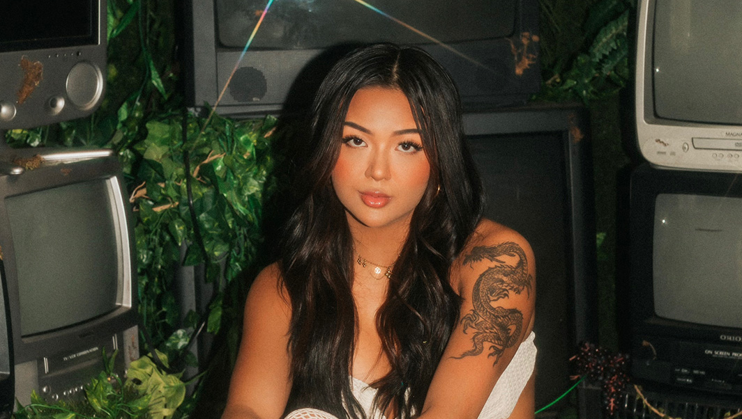 Mai Pham Biography:- age, net worth, merch, height, Instagram, tattoos ...