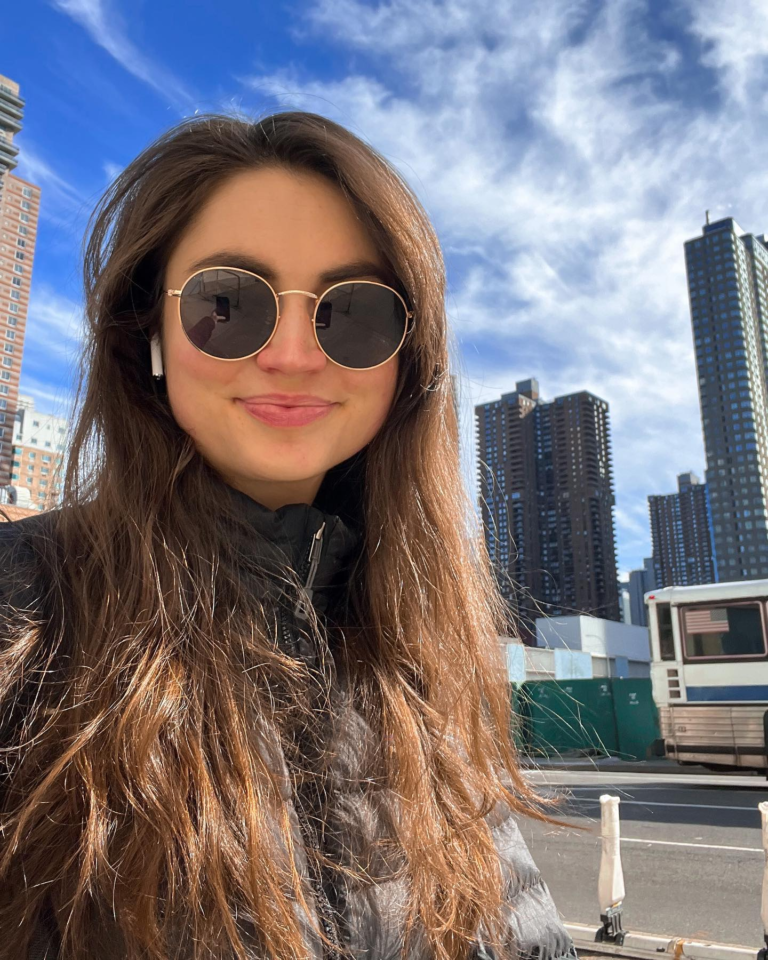 Taylor Bell Biography:- age, net worth, LinkedIn, height, boyfriend ...