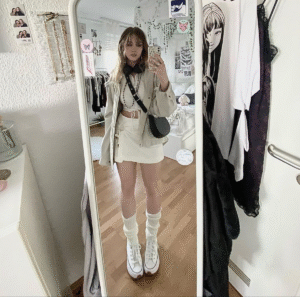 Live an aesthetic life with Leyla Tavas now